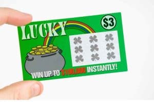 Left Hand Itching? What Itchy Palms Mean for Your Money - Boss Single Mama