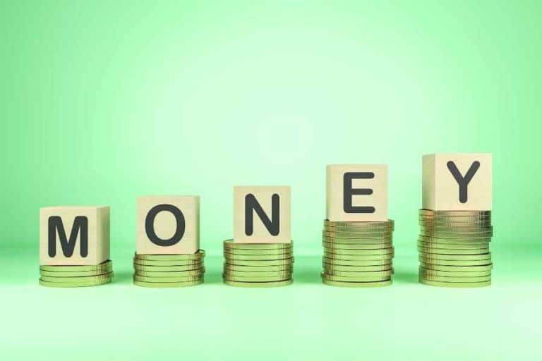 Old Money vs New Money (What's the Difference and Does It Matter ...